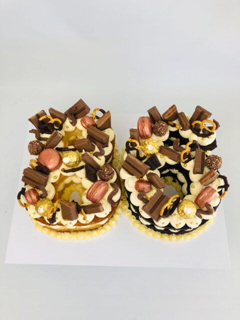Gold Chocolate Number | Fantasy Cakes