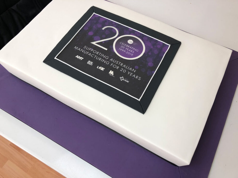 20 Years Cake | Fantasy Cakes